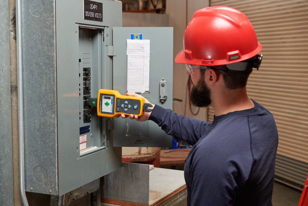 Fluke’s two new Advanced Wire Tracers deliver superior accuracy and ...
