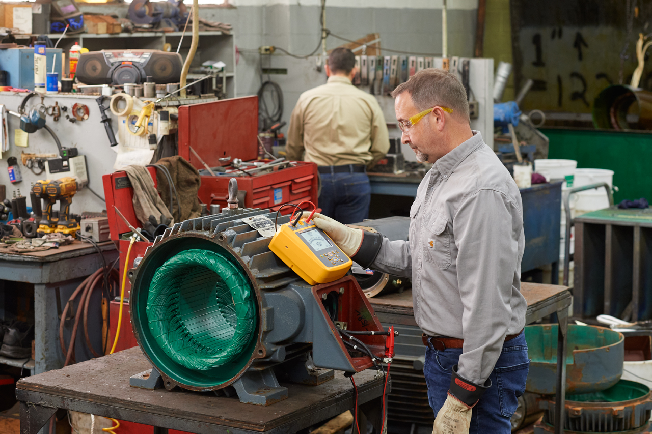 Two new high-voltage Insulation Resistance Testers from Fluke deliver ...