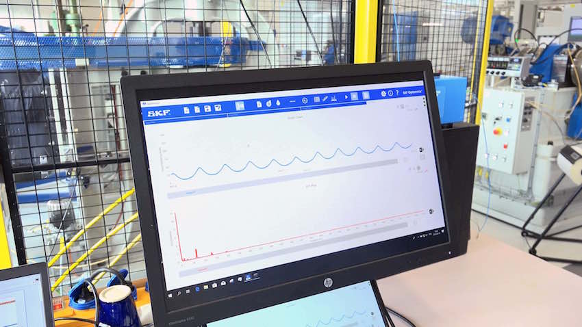 Load sensing bearings with fibre optic sensors designed to speed up ...