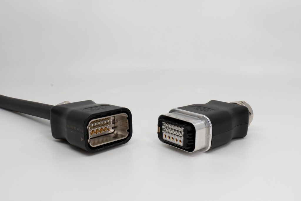 ODU-MAC Blue-Line Push-Lock: New in-line cable solution ...