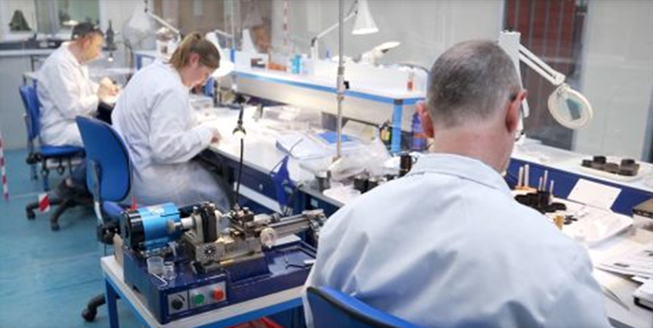 Custom optical module for cutting-edge imaging system - Instrumentation ...